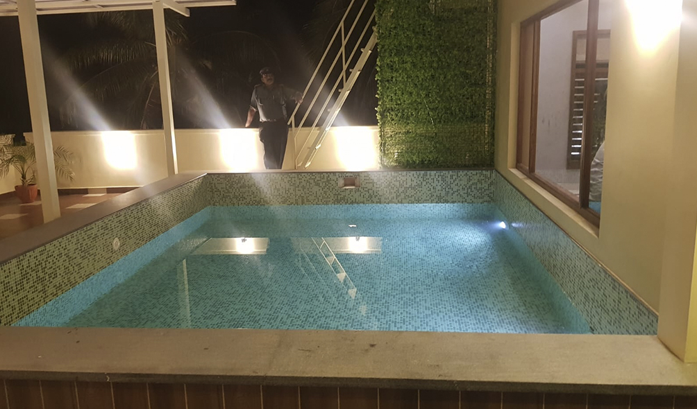 Swimming Pool Contractors in Calicut, Wayanad Call Now : +91 9562711368